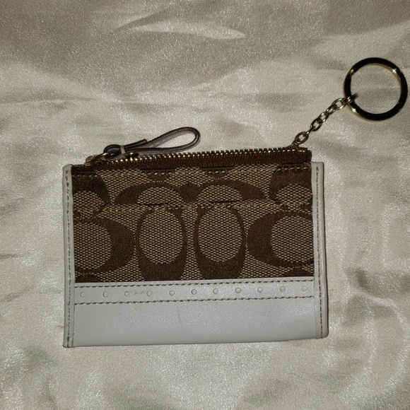 Coach | Accessories | Coach Change Purse With Keyring | Poshmark